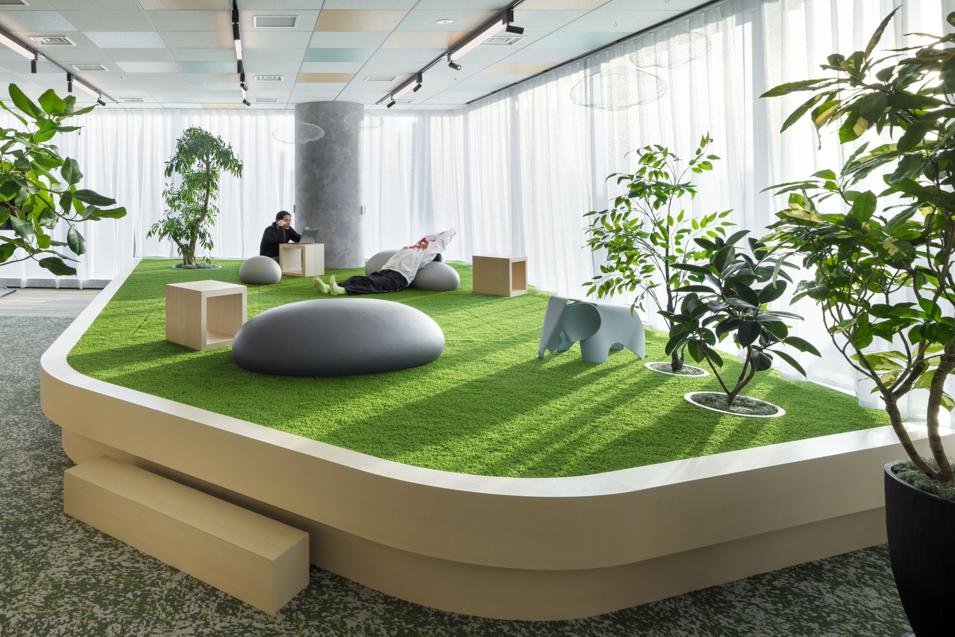 RKKCS東京支社 オフィスリニューアルPhase1 | 住商インテリアインターナショナル