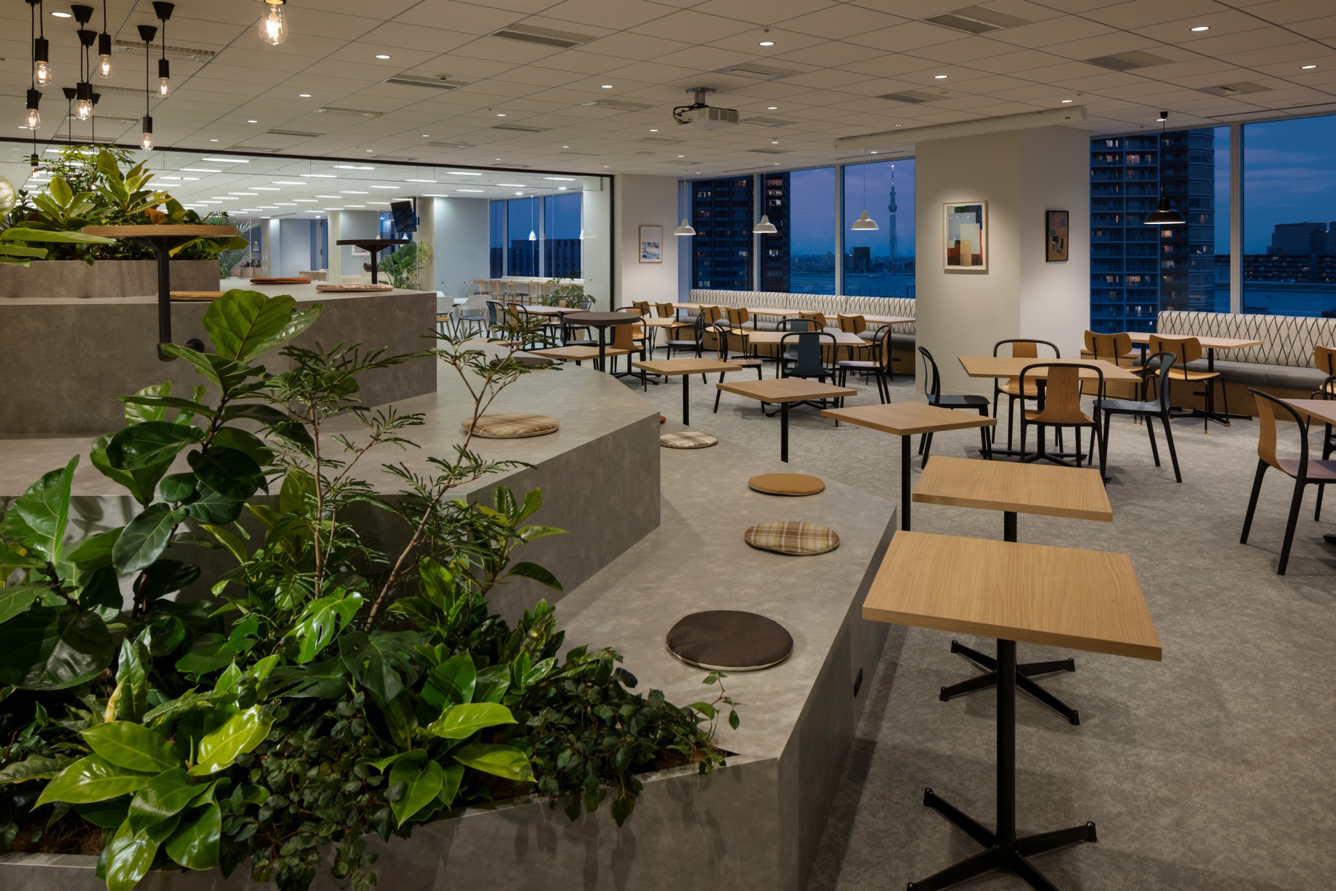 SCSK株式会社豊洲フロント14F食堂カフェテリア改修プロジェクト | 住商インテリアインターナショナル