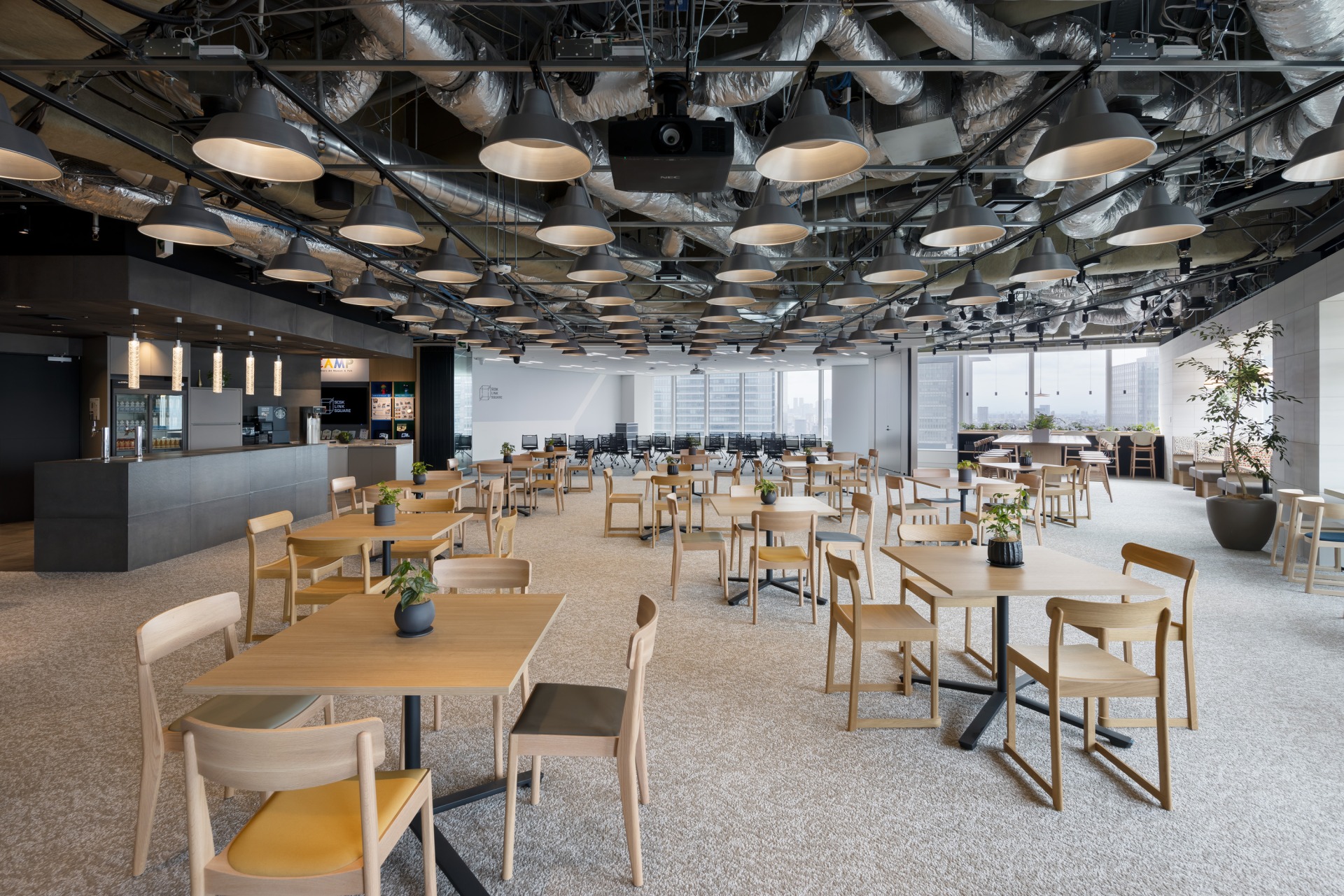 SCSK株式会社 SCSK LINK SQUARE | 住商インテリアインターナショナル